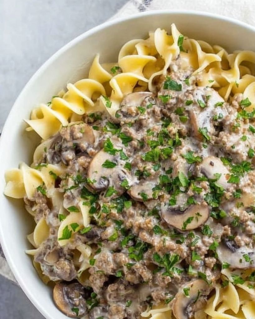 Slow Cooker Ground Turkey Stroganoff